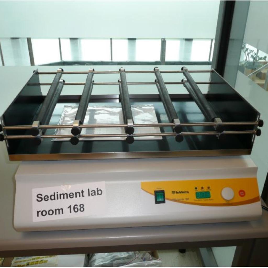 Vibromix 5000 Orbital shaker | Jarðvísindastofnun HÍ